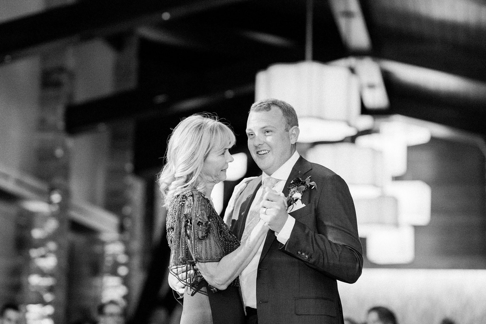 Vail Mountaintop Wedding in Colorado | Vail Wedding Photographer ...
